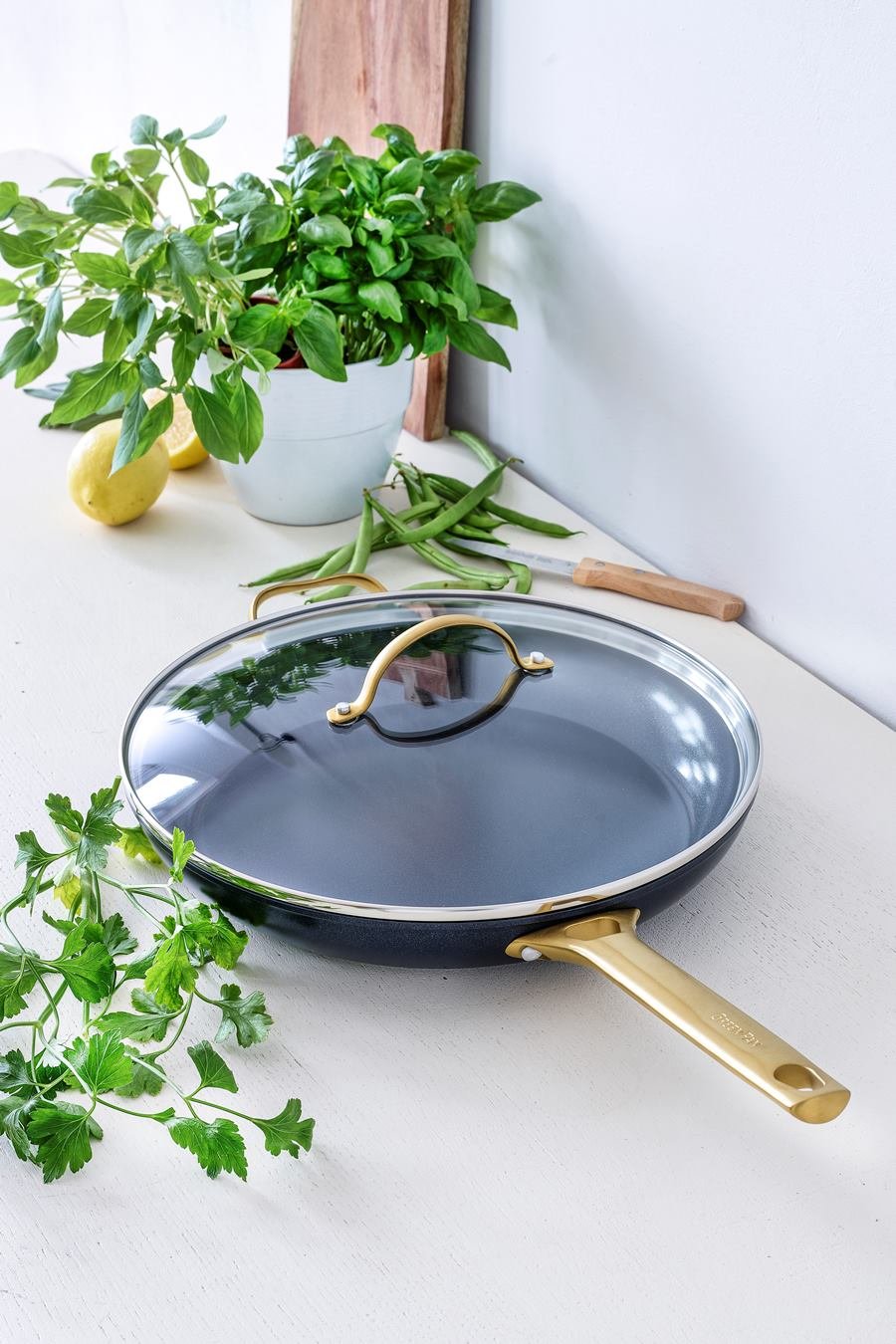 Toxin-free cookware for your kitchen with GreenPan free of PFAS, PFOA ...
